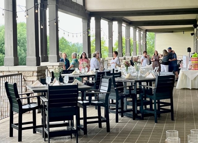 Birthdays, Graduations and Showers - Bolingbrook Golf Club